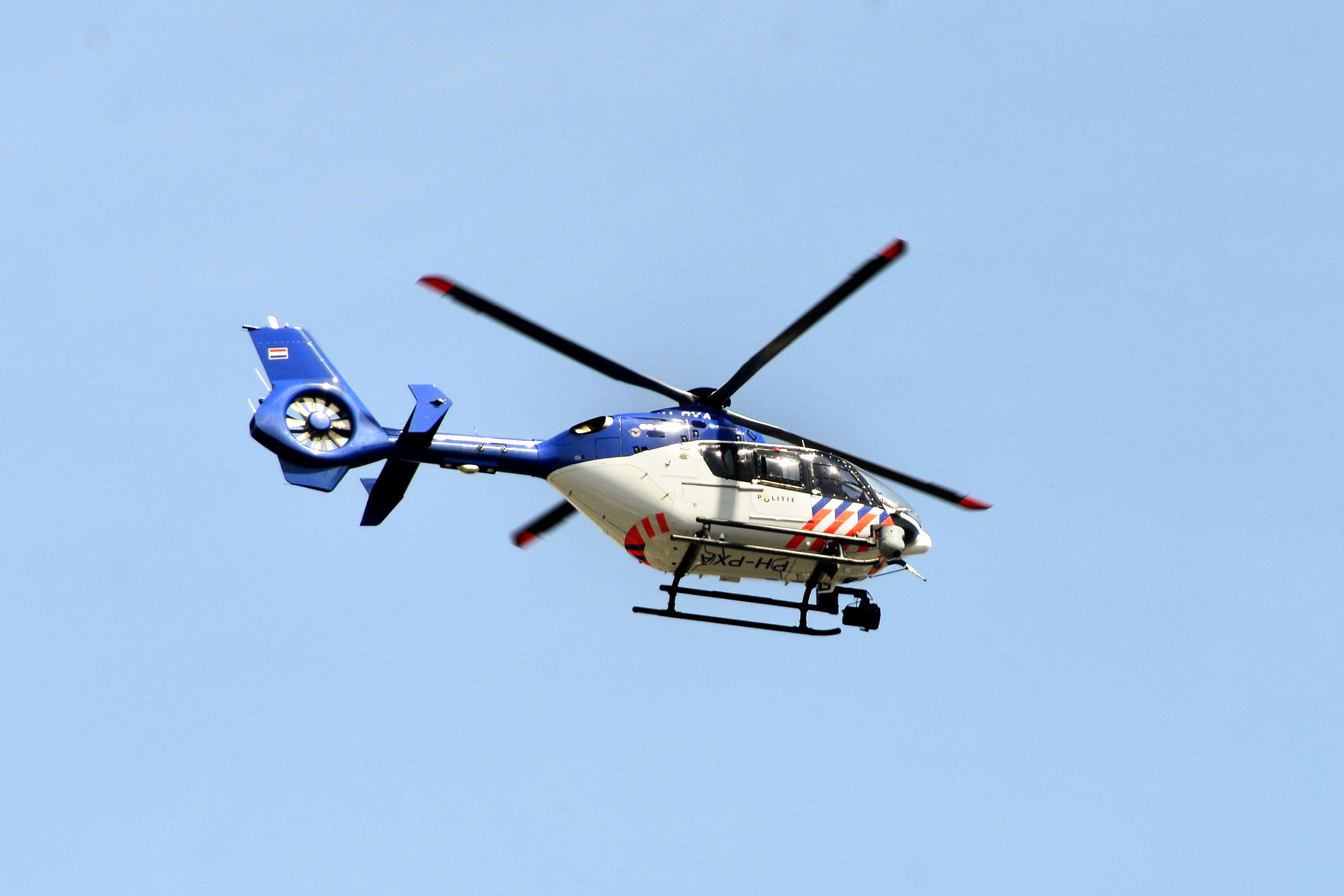 Studio Dumbar - Dutch national police