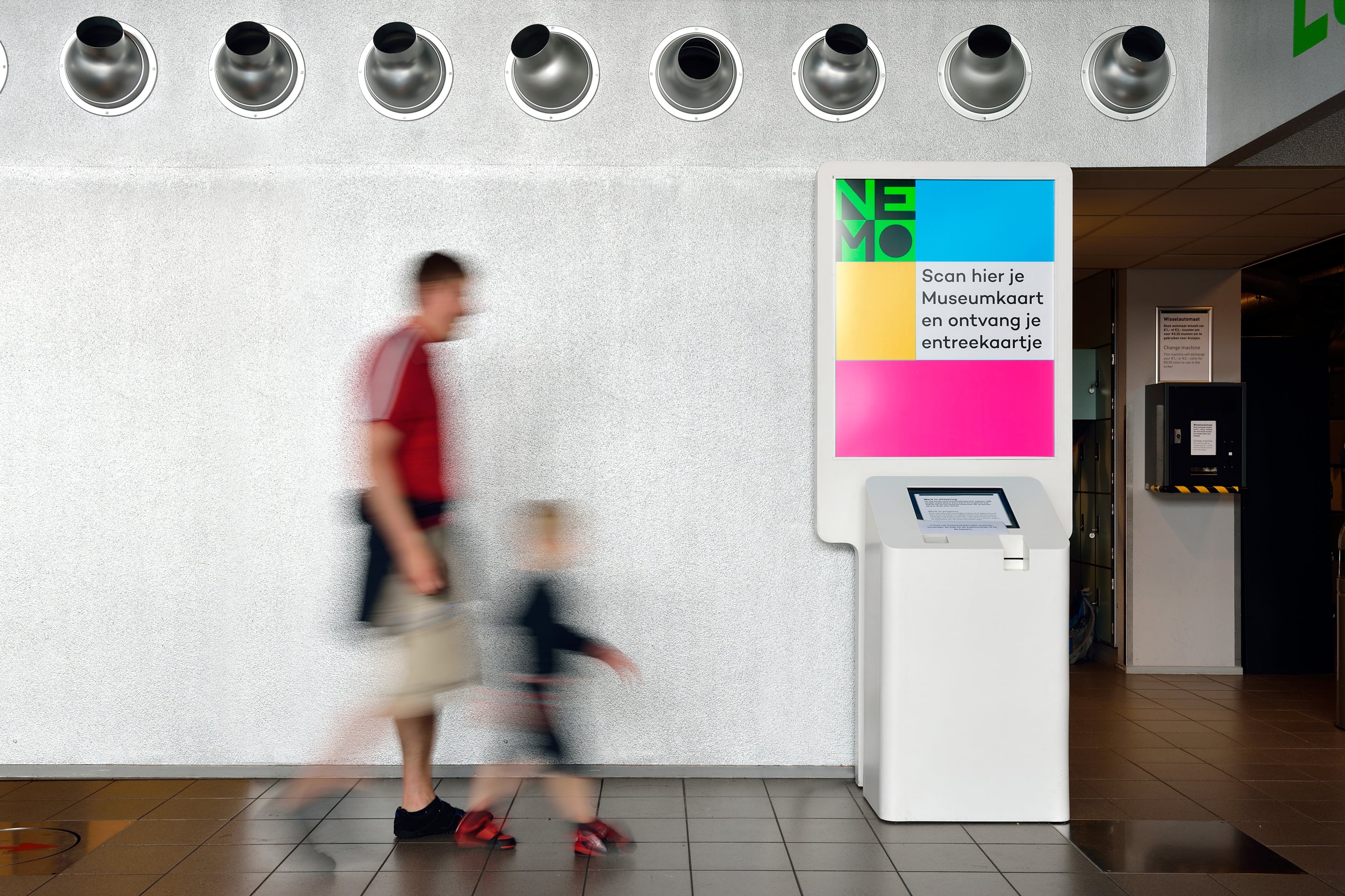 Studio Dumbar - NEMO Science Museum
