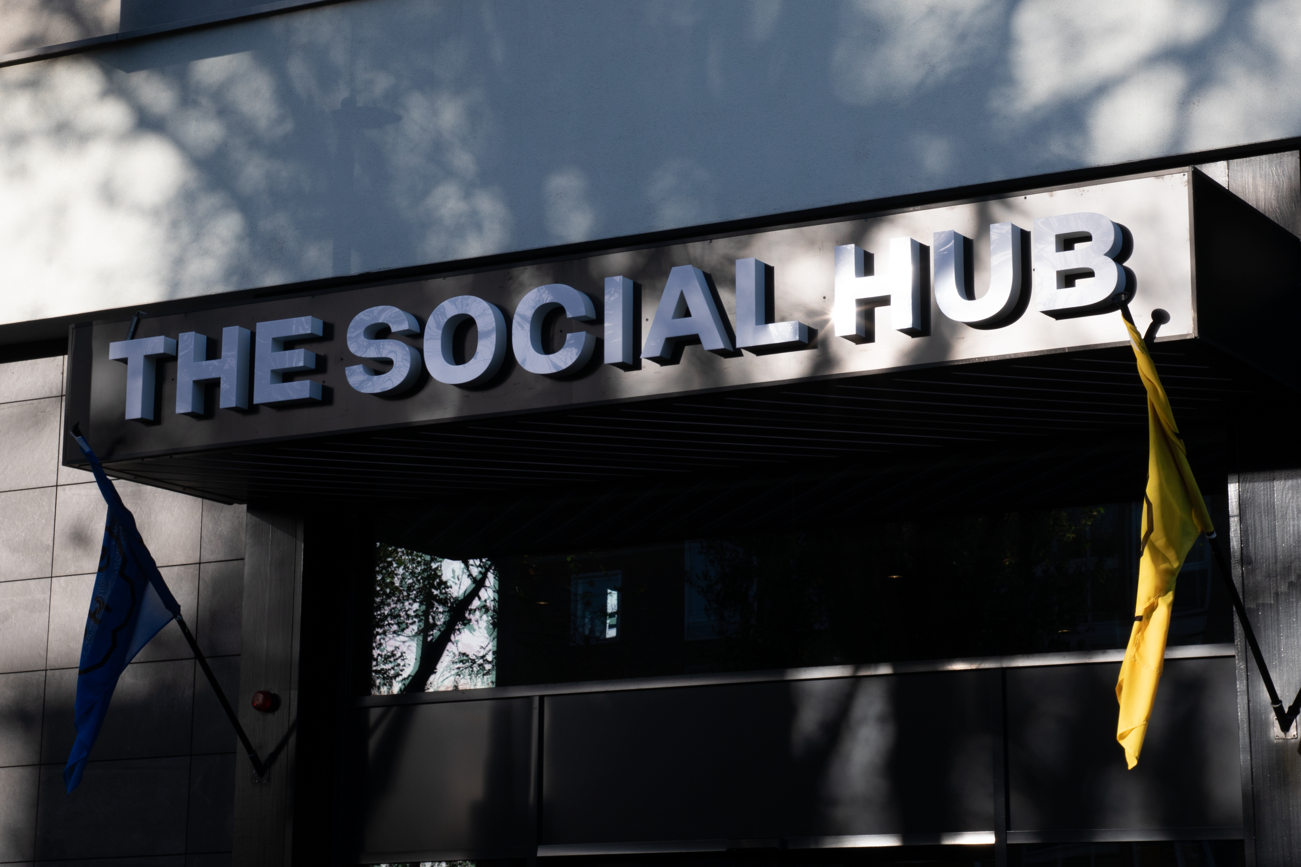 Studio Dumbar - The Social Hub